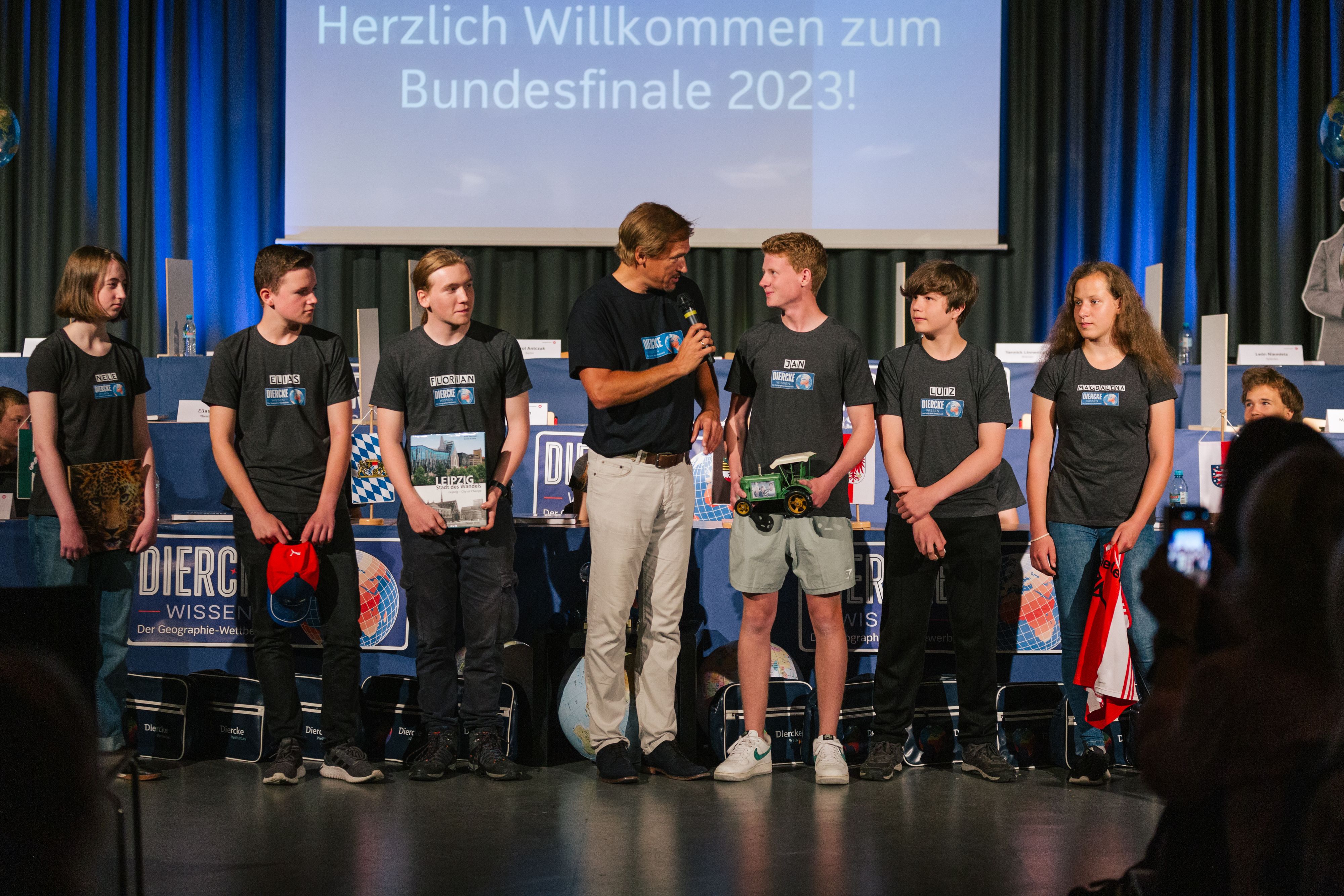 Florian Steglich aus Leipzig gewinnt den Diercke WISSEN ...